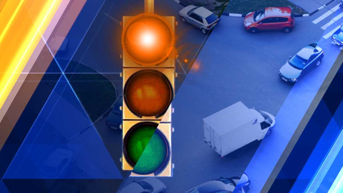 Man dies after driver fails to stop at red light in Greensboro