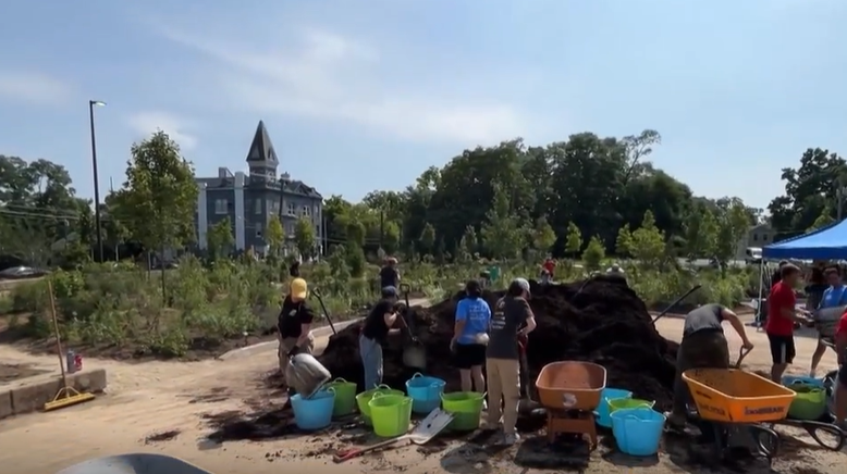 Cincinnati Reds community makeover revitalizes Walnut Hills