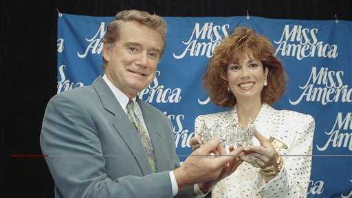 PHOTOS: Regis Philbin's legacy through the years