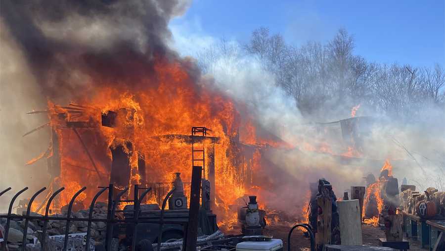 Business in southeastern Mass. town badly damaged by fire