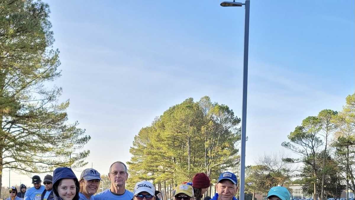 Family travels the country running turkey trots. Savannah is their next ...