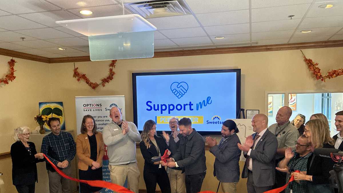 Sweetser opens new peer support center to serve the midcoast