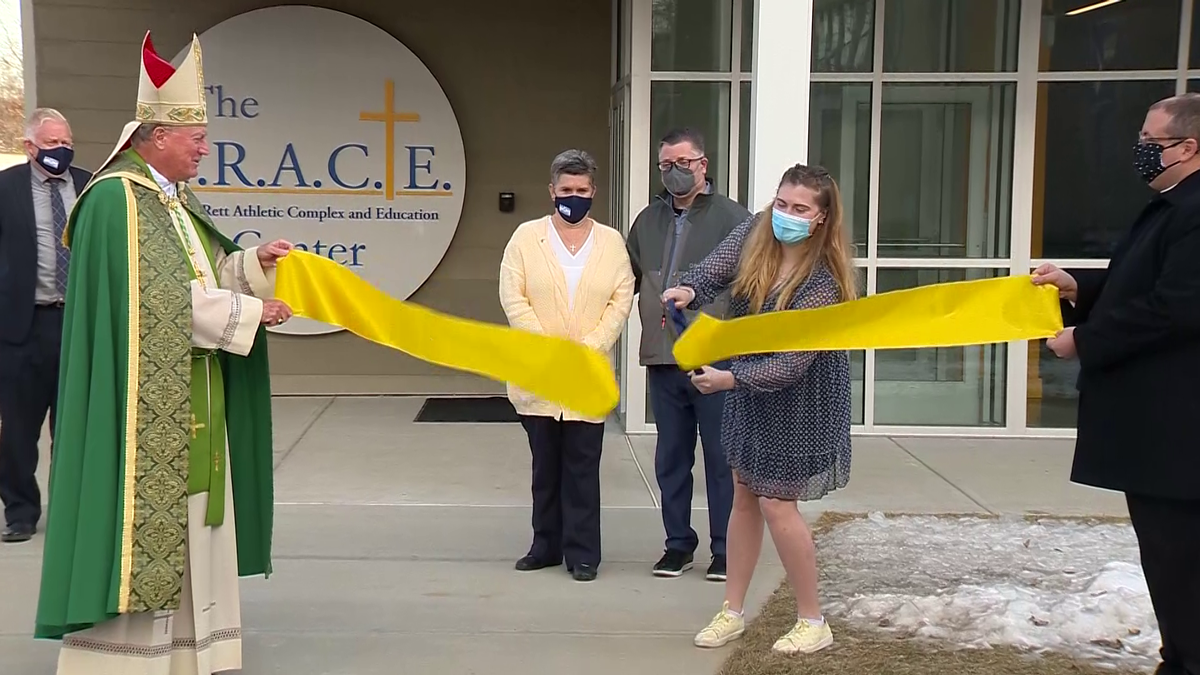 Gymnasium named for Grace Rett, rower killed in tragic crash