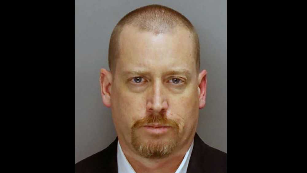 US Marshals offer reward for Georgia attorney accused of killing mom