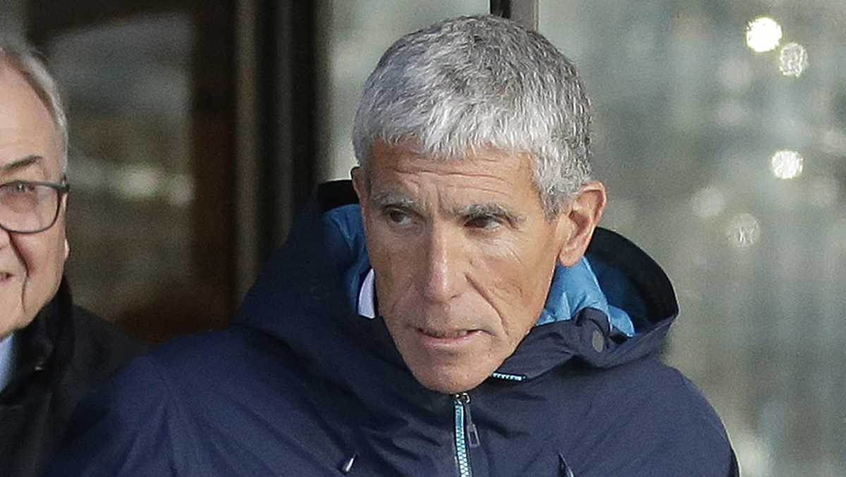 Employee of convicted mastermind behind college admissions scandal to ...
