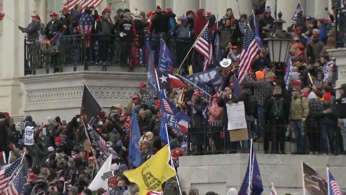 'You staged a coup': State lawmaker says President Trump should be ...