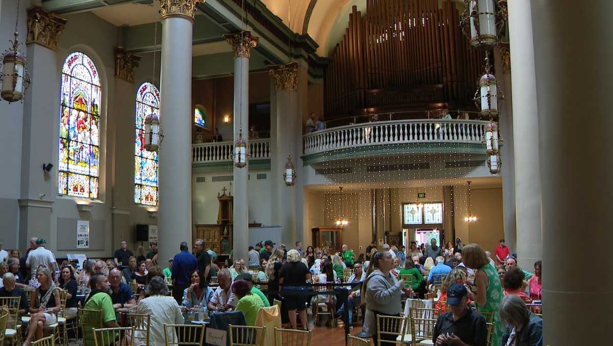 Riley's Pour House owners reveal specs for rebuild during fundraiser at ...