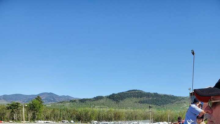 Flouting governor's orders, Groveton speedway holds races with fans