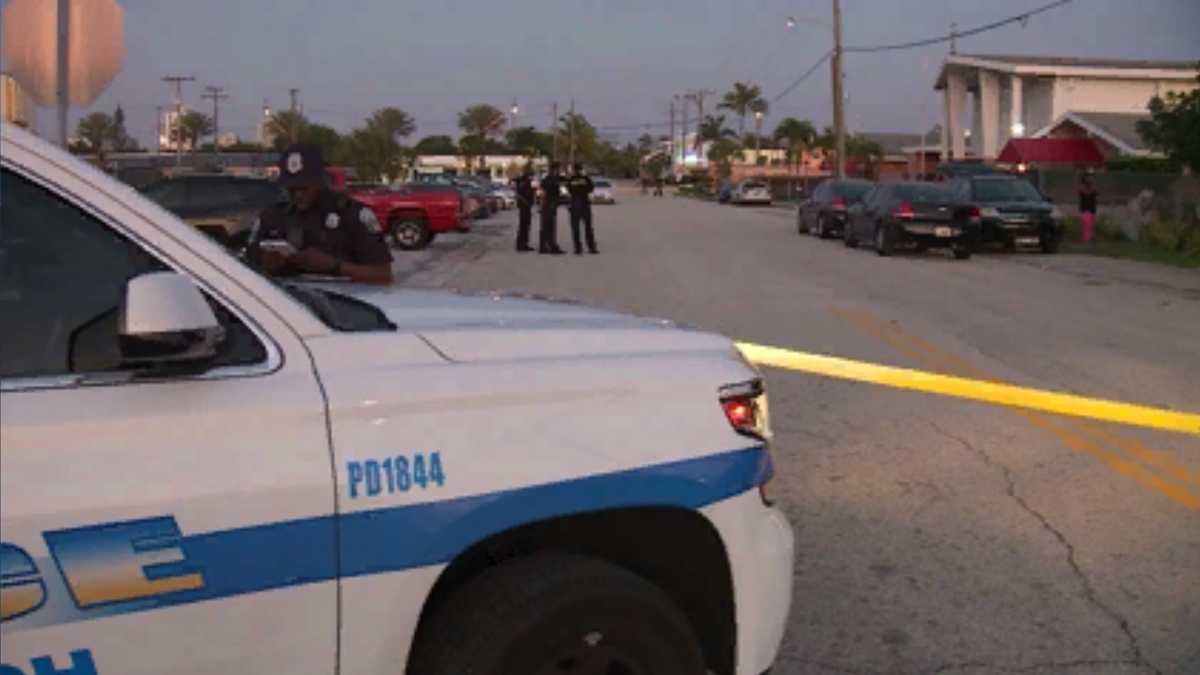 Man dies following shooting in Riviera Beach