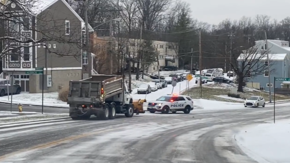 Winter snow storm leave thin layer of trouble on roads