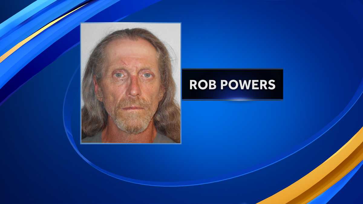 Sex offender accused of touching himself at Concord cafe