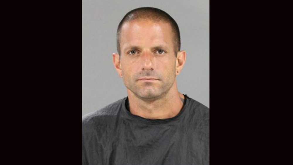 South Carolina: Man charged with stabbing mother in neck