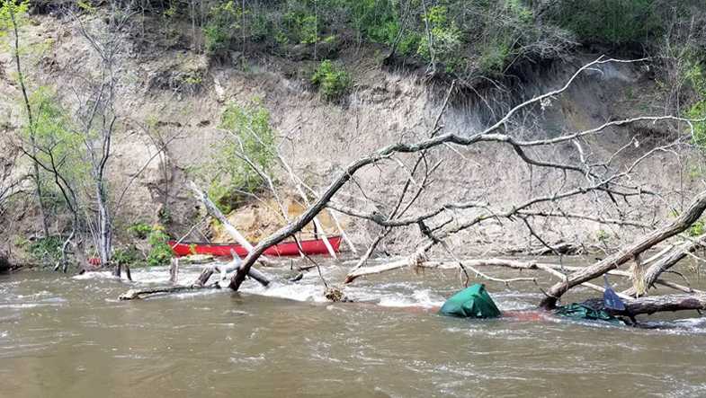 14-year-old girl dies after canoeing accident in Rock County, 7 others ...