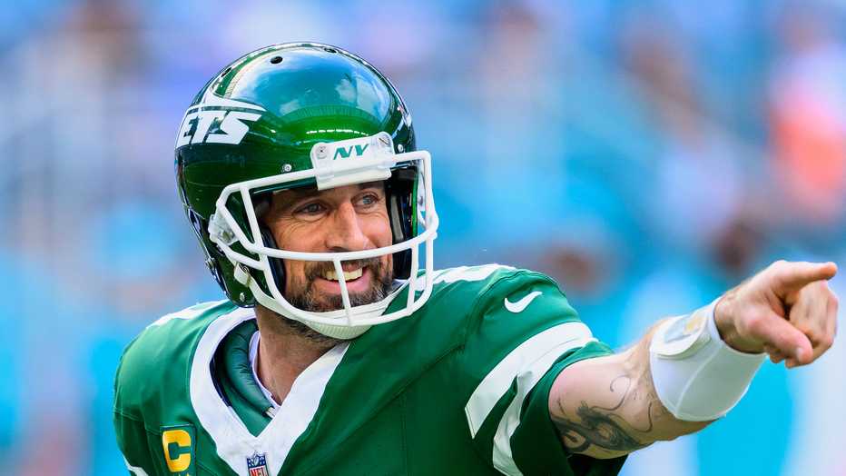 Aaron Rodgers to sign with the Steelers