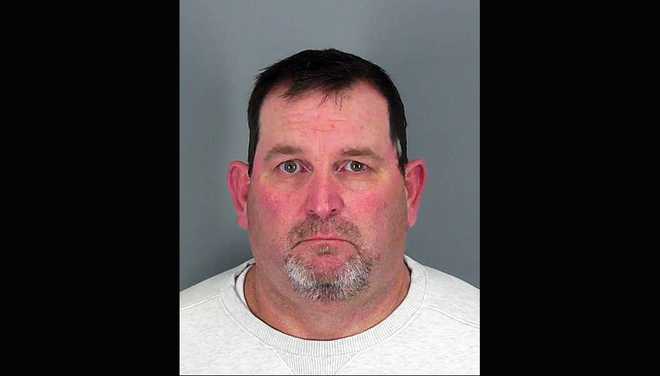 SC: Man charged after scamming clients with fake company