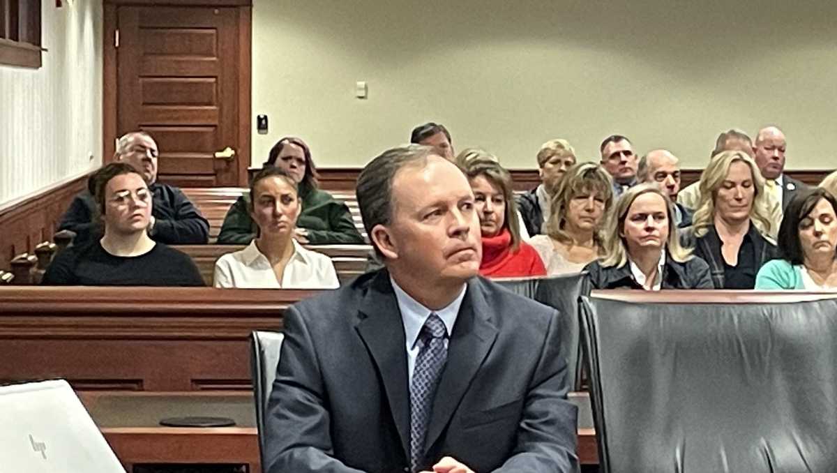 Former Butler County auditor avoids prison time