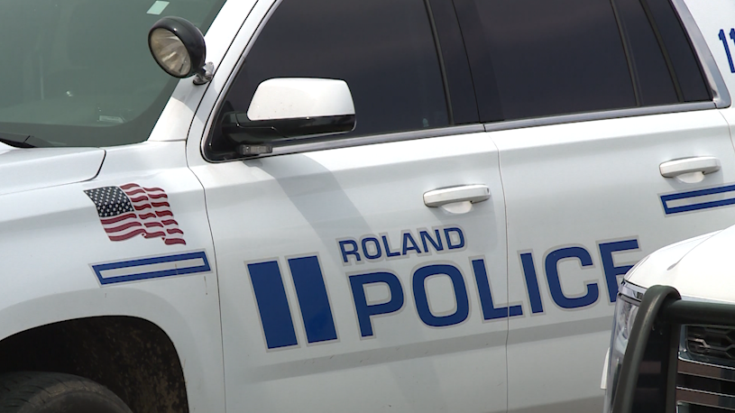 Roland DA: 2-year-old girl killed, parent hurt, in shooting