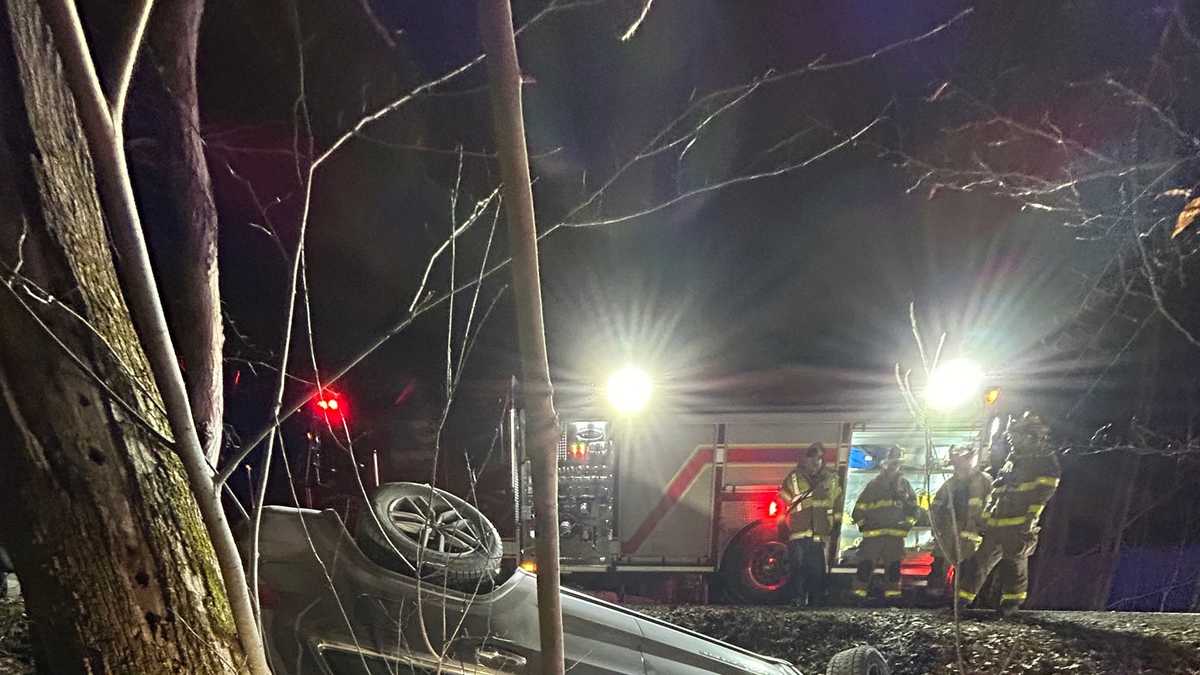 Hinesberg Fire Department rescues passenger from rollover crash