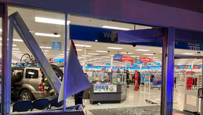 Police arrest driver for DUI after crash into Natomas store