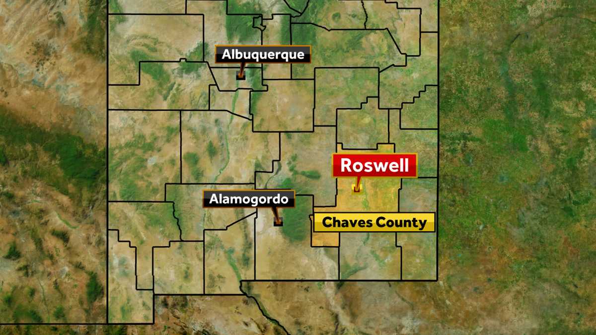 Two people reported dead in Roswell flood