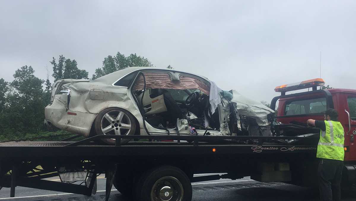 Two hospitalized after head-on Route 222 crash