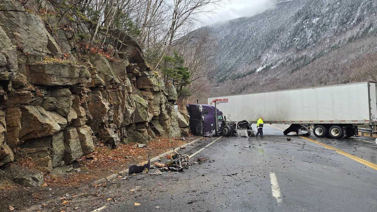 Northern New Hampshire crash: Portion of Route 302 back open