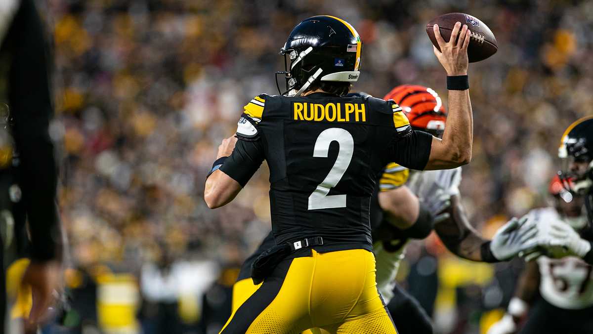 Mason Rudolph signs with Pittsburgh Steelers