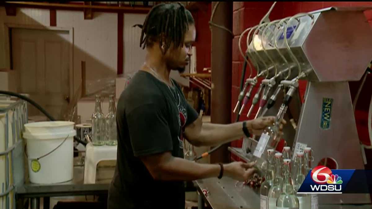 New Orleans distillery makes own hand sanitizer to help community New Orleans distillery makes own hand sanitizer to help community