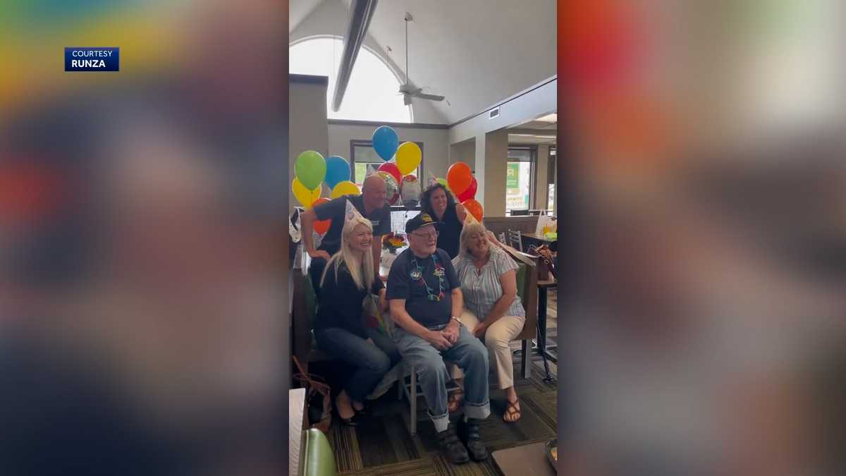 Nebraska WWII veteran celebrates 100th birthday at Runza