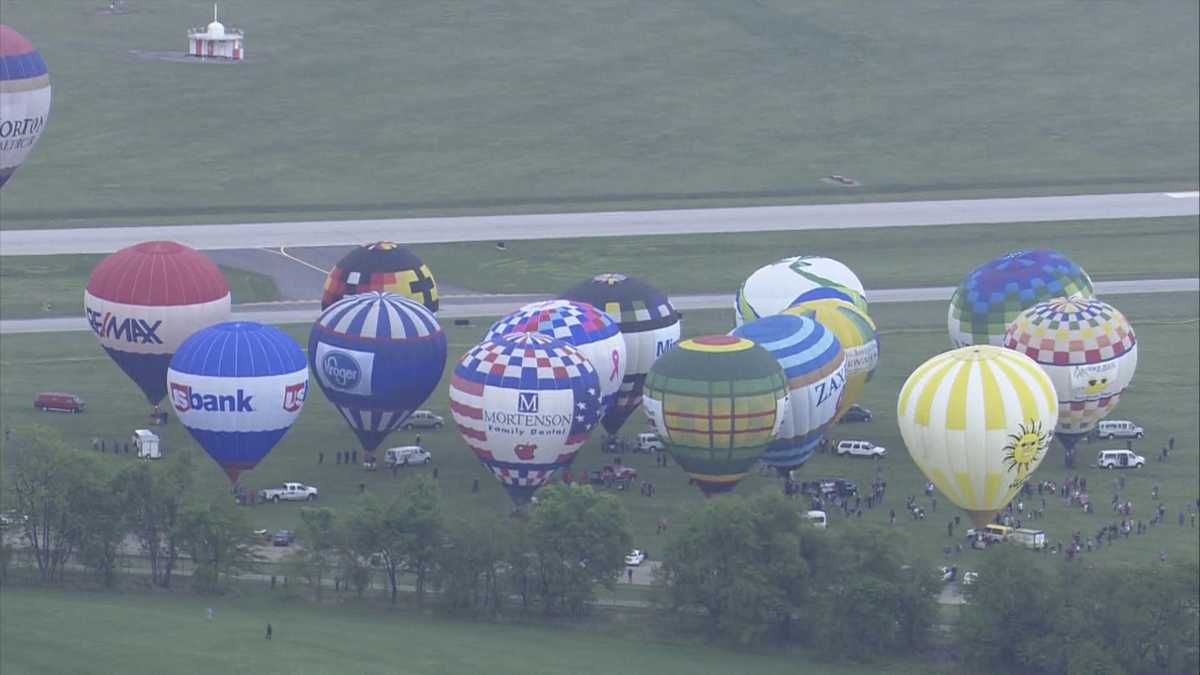 IMAGES: 2017 Great Balloon Rush Hour Race