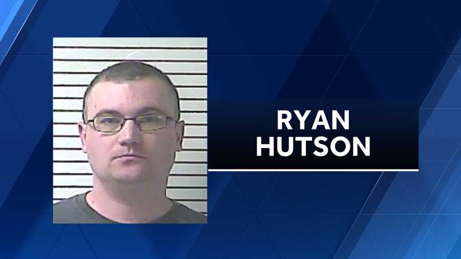 Elizabethtown father arrested after leaving 7-year-old in hot car to go ...