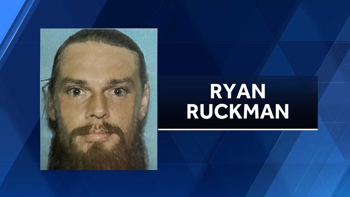 Man taken to hospital after shooting in McKees Rocks