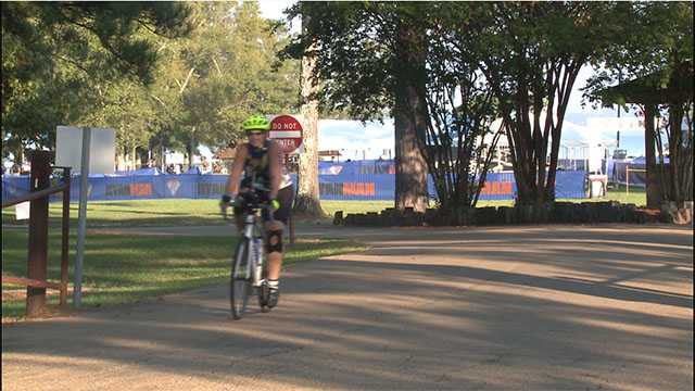 RyanMan Triathlon draws hundreds of participants