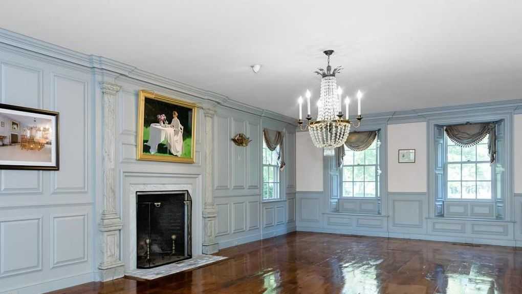 Mansion Monday: Seaside Rye colonial is like stepping back in time