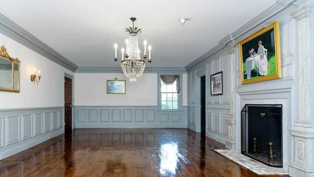 Mansion Monday: Seaside Rye colonial is like stepping back in time