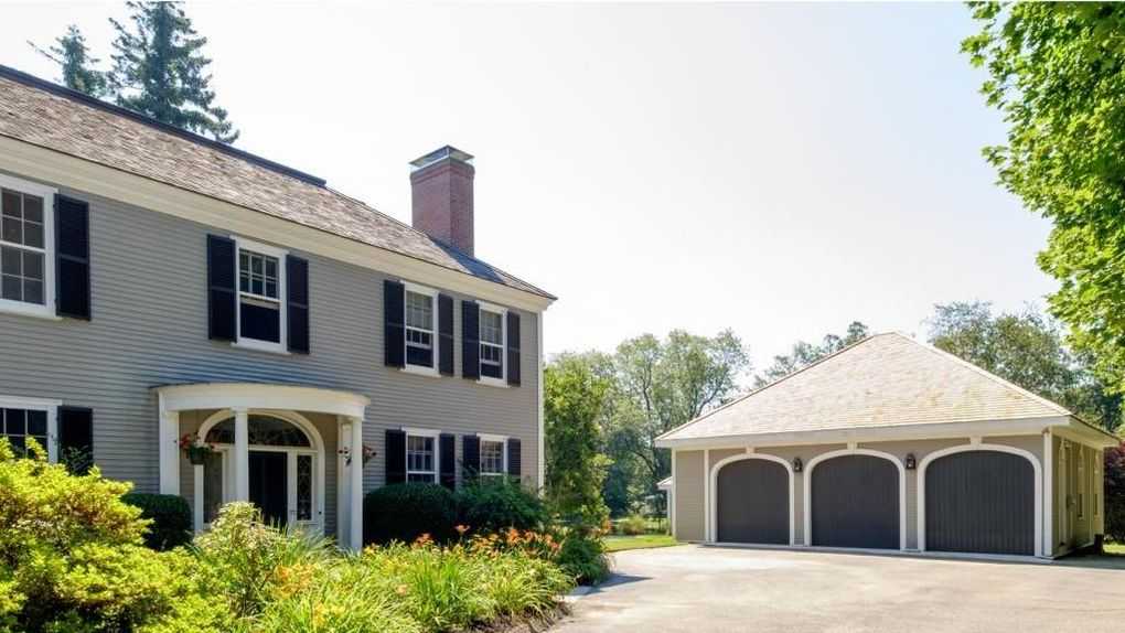 Mansion Monday: Seaside Rye colonial is like stepping back in time
