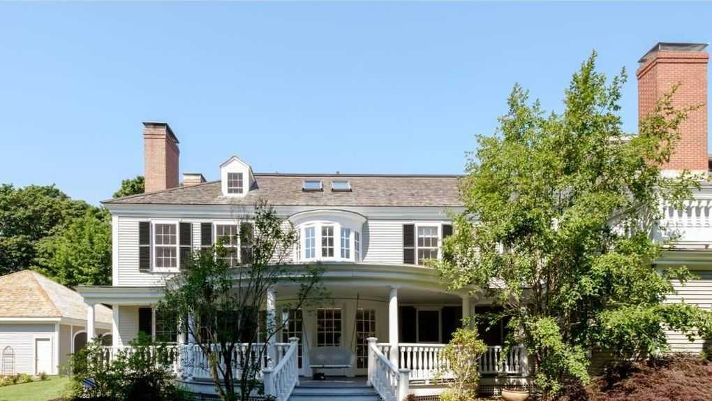 Mansion Monday: Seaside Rye colonial is like stepping back in time