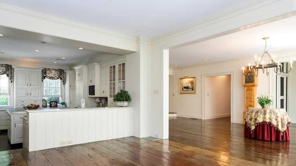 Mansion Monday: Seaside Rye colonial is like stepping back in time