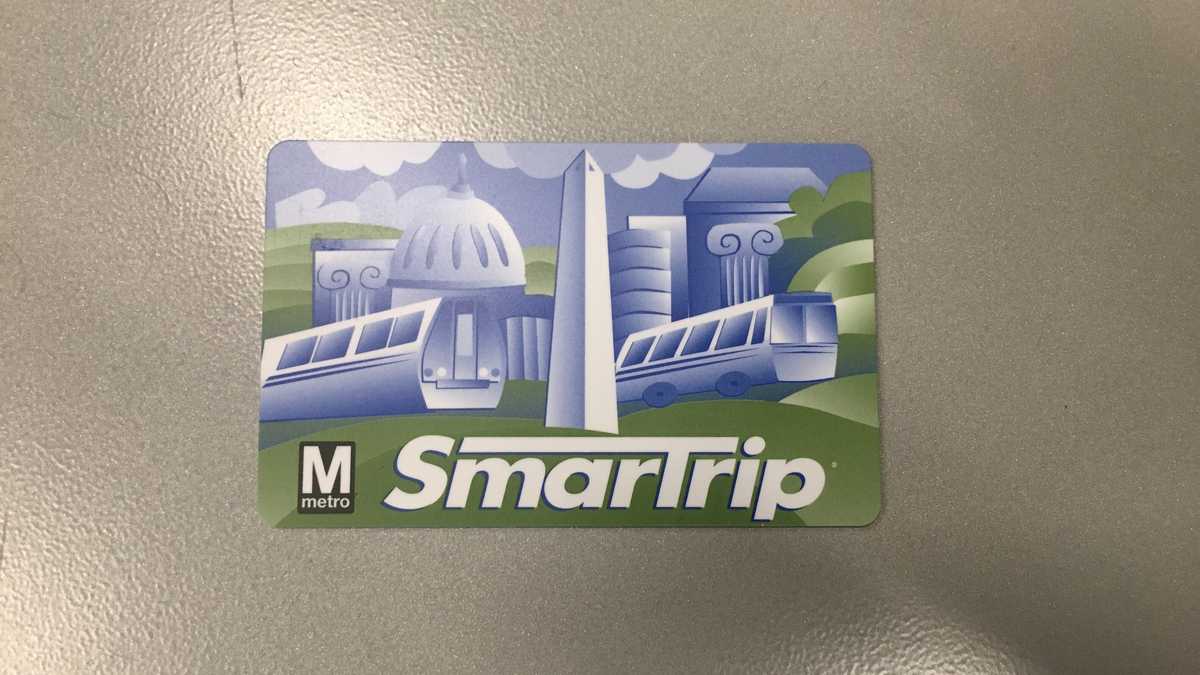 Charity collects Metro cards after inauguration, march