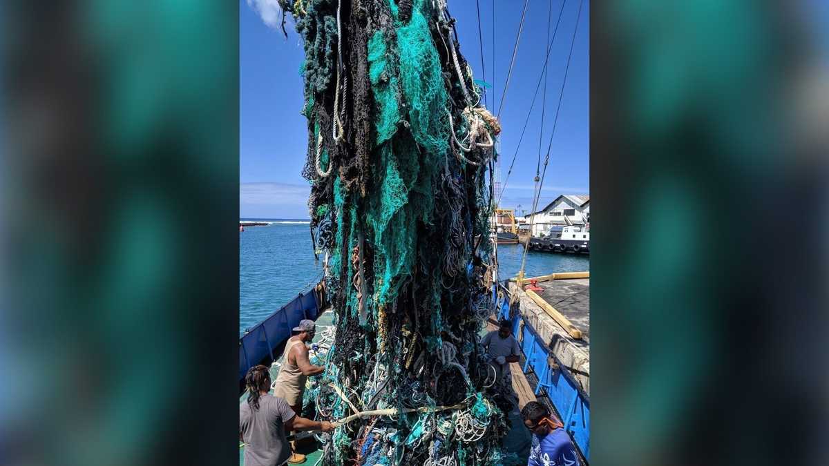 More than 40 tons of trash pulled from the Pacific Ocean -- and it ...