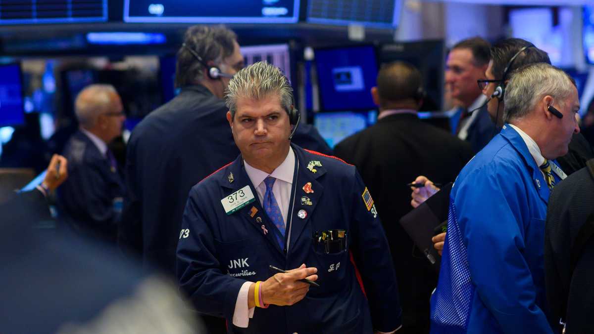 Stocks take hits amid Wednesday trading, trade war
