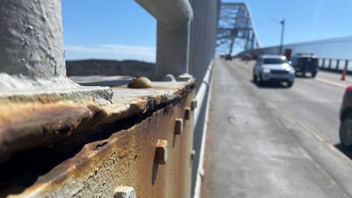 Rep. Keating 'confident' in funding for Cape Cod bridge replacement ...