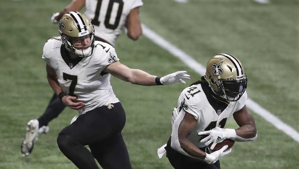 Ability to overcome mistakes prolongs Saints’ winning streak