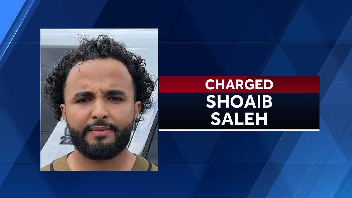 North Carolina store owner arrested after selling to undercover cop