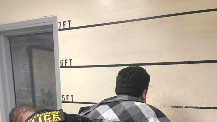 Gang member arrested in Salinas on gun charges