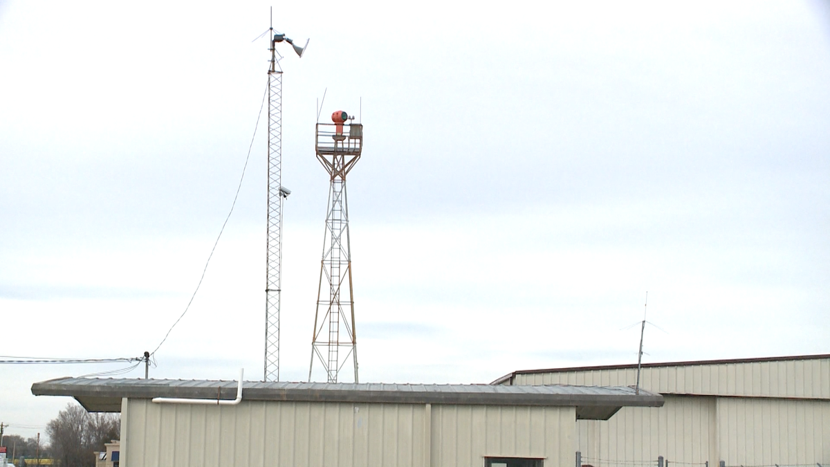Sallisaw PD investigating deadly skydiving accident