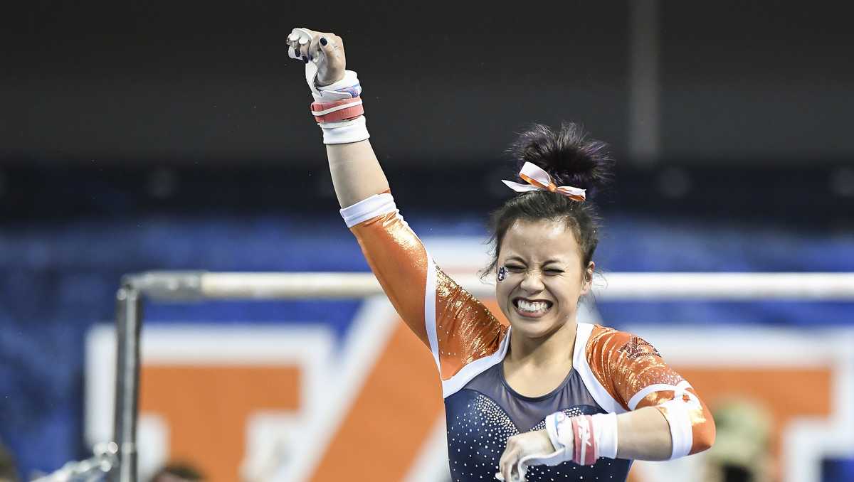 Auburn gymnast suffers gruesome injury during NCAA regional