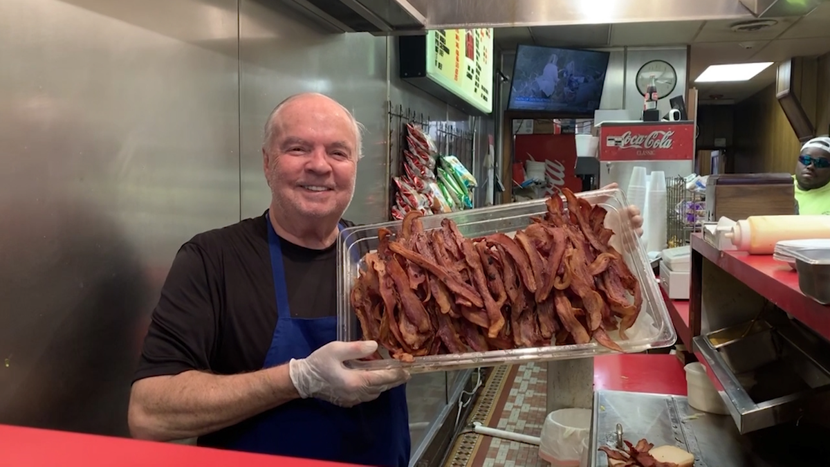 Bama Takeout: WVTM 13 grabs food to go from local restaurants, food trucks