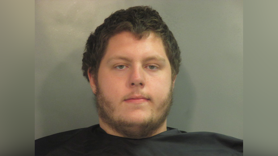 Prosecution seeking death penalty in Fayetteville murder case