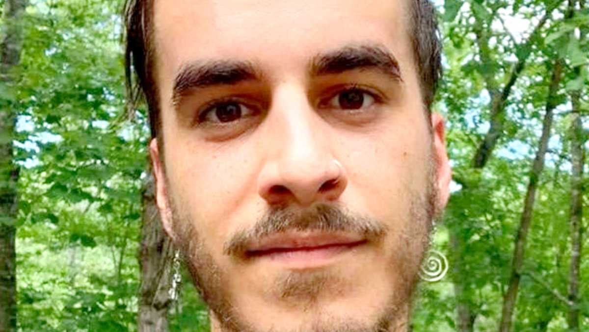 Searchers recover body of missing Portland man Searchers recover body of missing Portland man